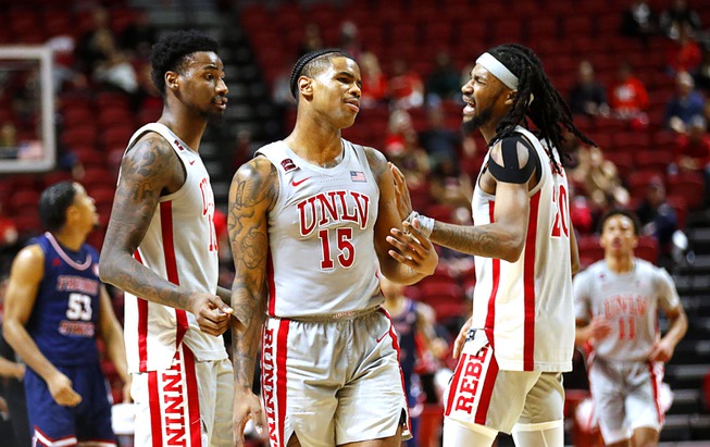 Photograph : UNLV Rebels vs Fresno State Bulldogs - Las Vegas Sun News