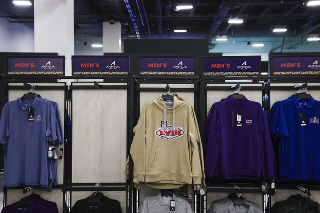 Photograph : Super Bowl Experience Set Up - Las Vegas Sun News
