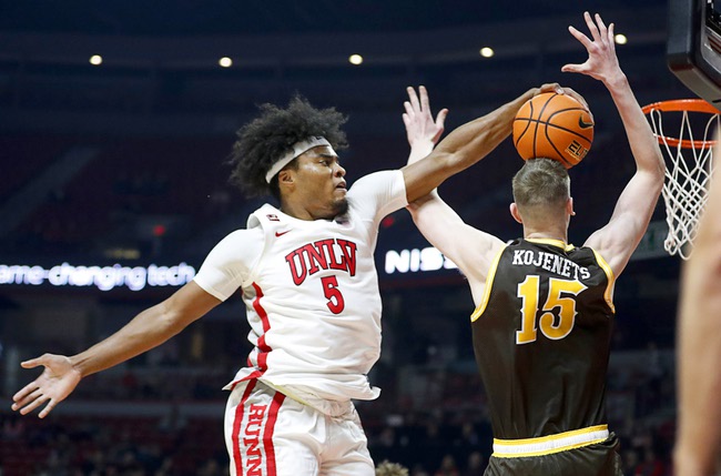 Game day: UNLV wins third straight by finishing off Wyoming, 62-48 ...