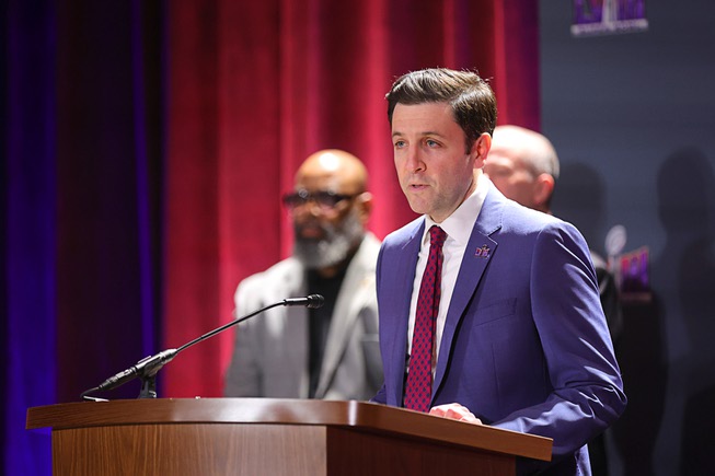 Photograph : Counterfeit Merchandise - Las Vegas Sun News