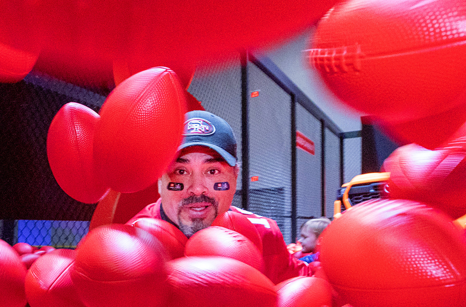 Super Bowl Experience Opens - Las Vegas Sun News