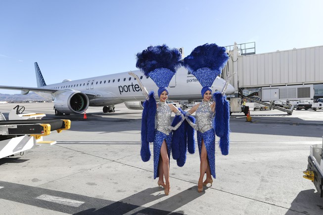 Photograph : Porter Airlines Inaugural Flight - Las Vegas Sun News