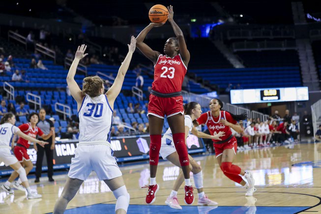 Photograph : Lady Rebels Fall to Creighton Bluejays, 87-73 - Las Vegas ...