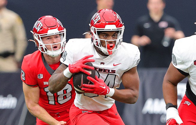 Photograph : 2024 UNLV Football Spring Showcase - Las Vegas Sun News