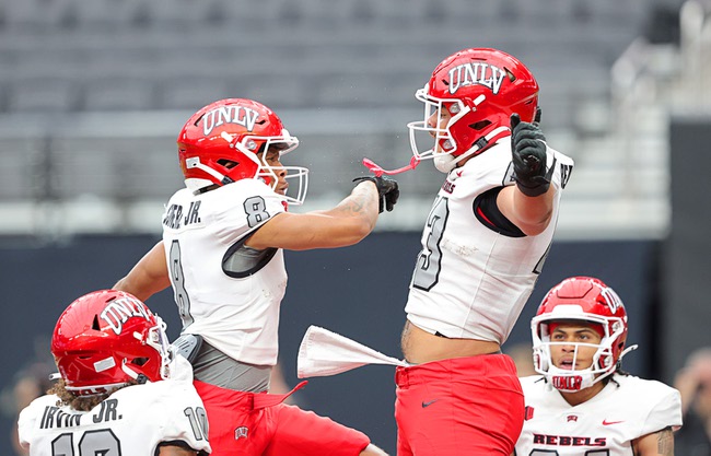 Newcomers provide big plays in UNLV football showcase - Las Vegas Sun News