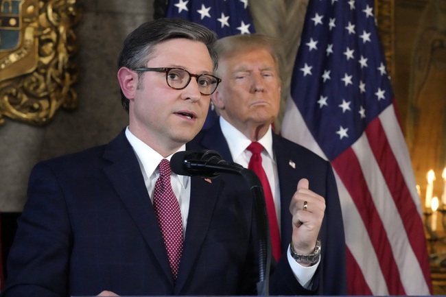 Trump gives support to embattled Speaker Mike Johnson at pivotal Mar-a ...