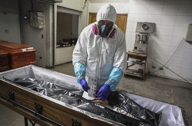 Countries struggle to draft 'pandemic treaty' to avoid mistakes made ...