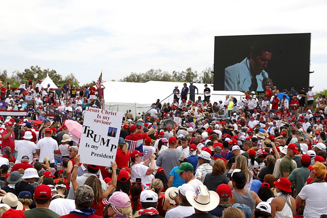 Photograph : Trump Rally At Sunset Park - Las Vegas Sun News