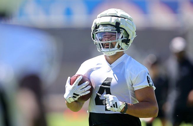 Photograph : June 12: Raiders Mini Camp - Las Vegas Sun News