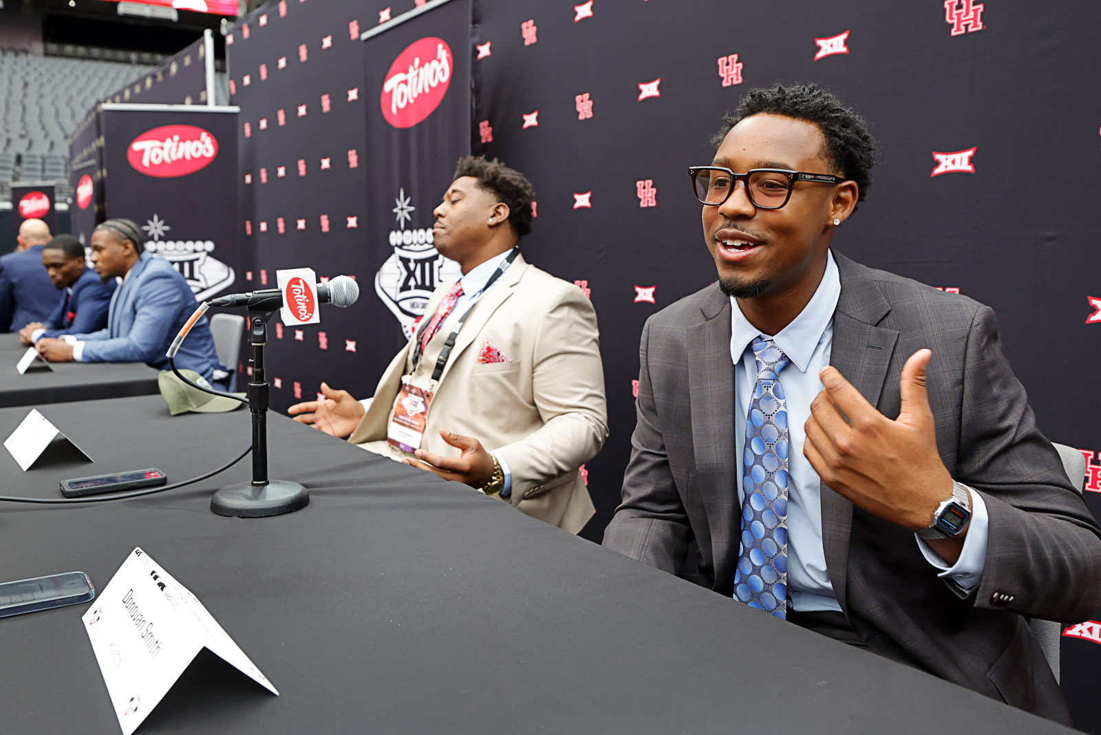 University of Houston Quarterback Donovan Smith - Las Vegas Sun News