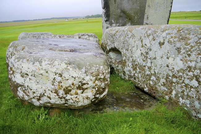 Stonehenge's 'altar stone' originally came from Scotland and not Wales ... Stonehenge's 'altar stone' originally came from Scotland and not Wales ...
