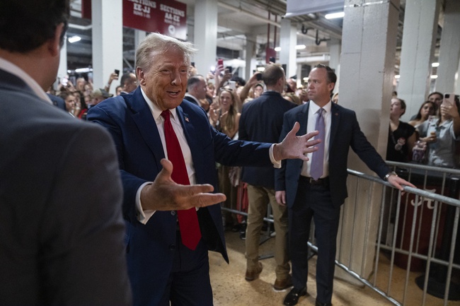 In Alabama, Trump goes from the dark rhetoric of his campaign to ...
