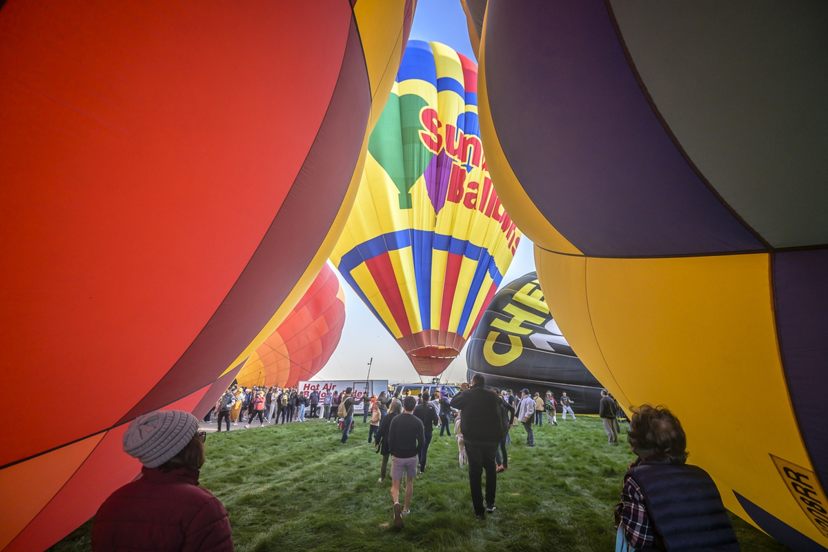'Magical' flotilla of hot air balloons take flight at international ...