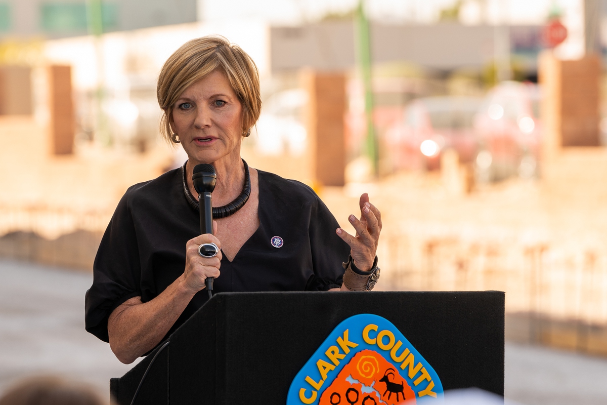 Nevada's Susie Lee announces bid for new House Democratic leadership ...