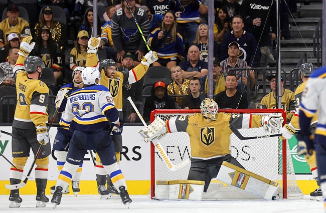 Golden Knights hold off Blues for 2nd straight win - Las Vegas Sun News