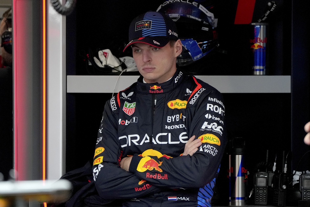 Red Bull brings wrong rear wing to Las Vegas in mistake that could ...