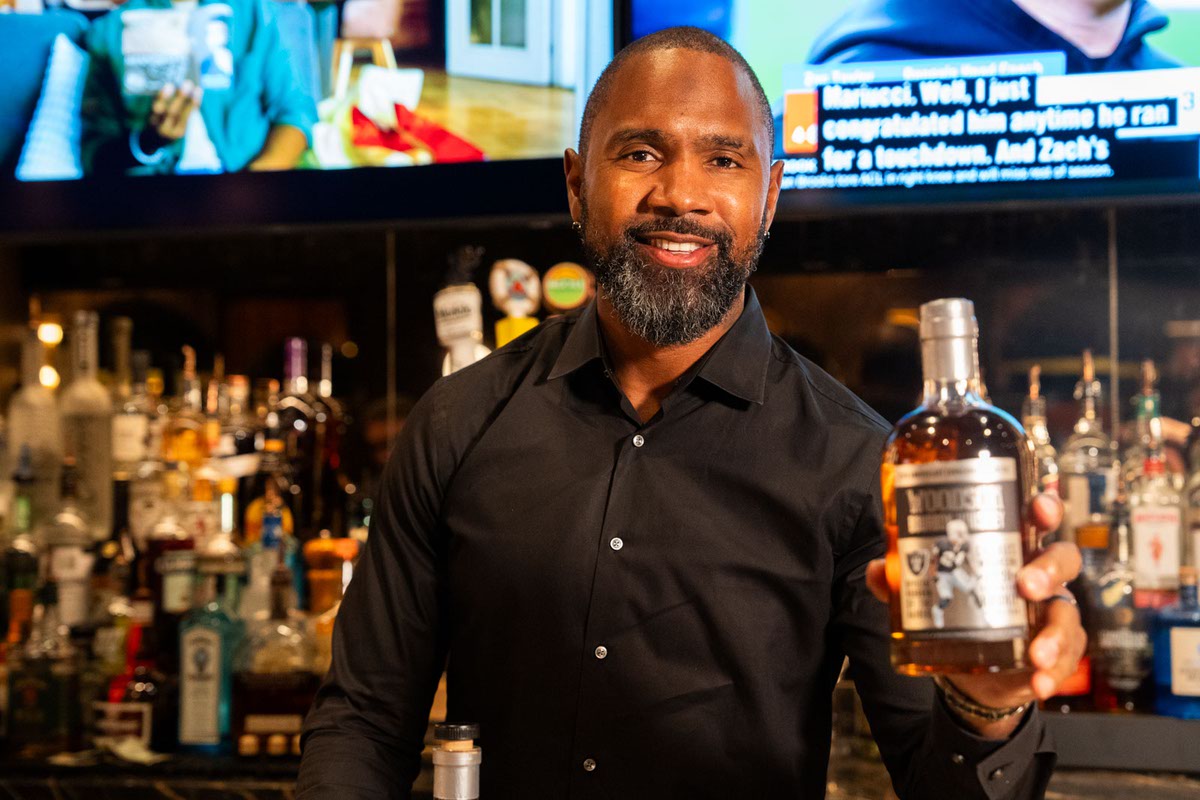 Hall of Famer Charles Woodson joins Browns' ownership group - Las Vegas Sun News