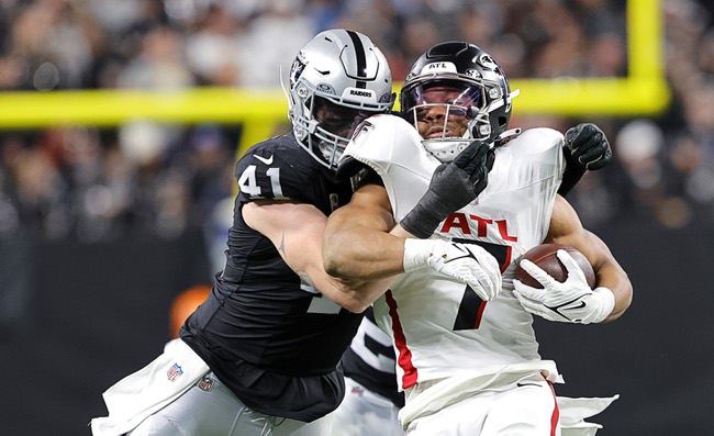 Photograph : Raiders vs Falcons - Las Vegas Sun News