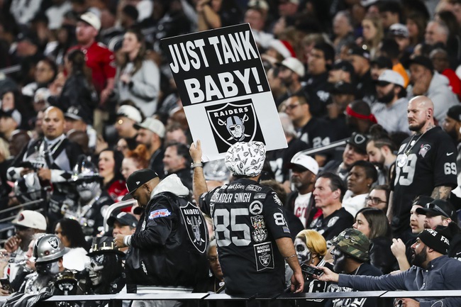 Sunday’s ticket prices unusually low for Raiders - Las Vegas Sun News