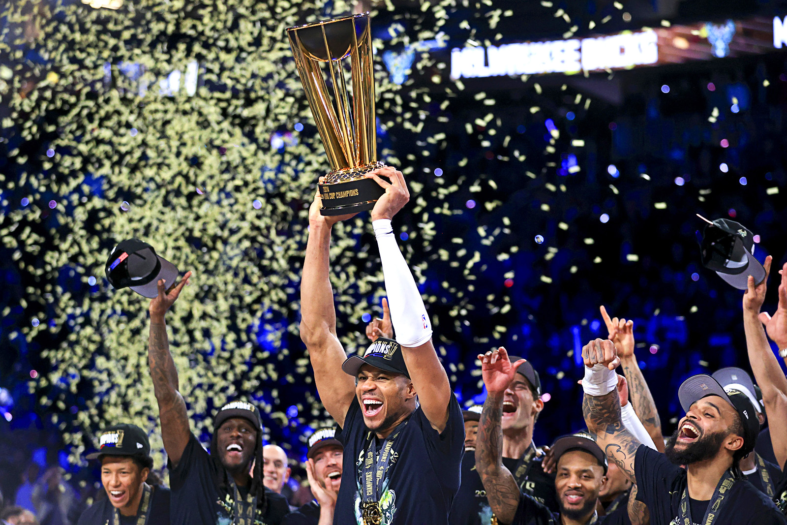 Bucks Win NBA Cup - Las Vegas Sun News