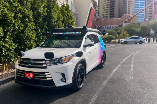 Photograph : Zoox Driverless Robotaxi - Las Vegas Sun News
