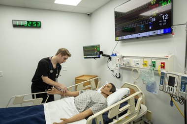 Dining - Las Vegas Weekly