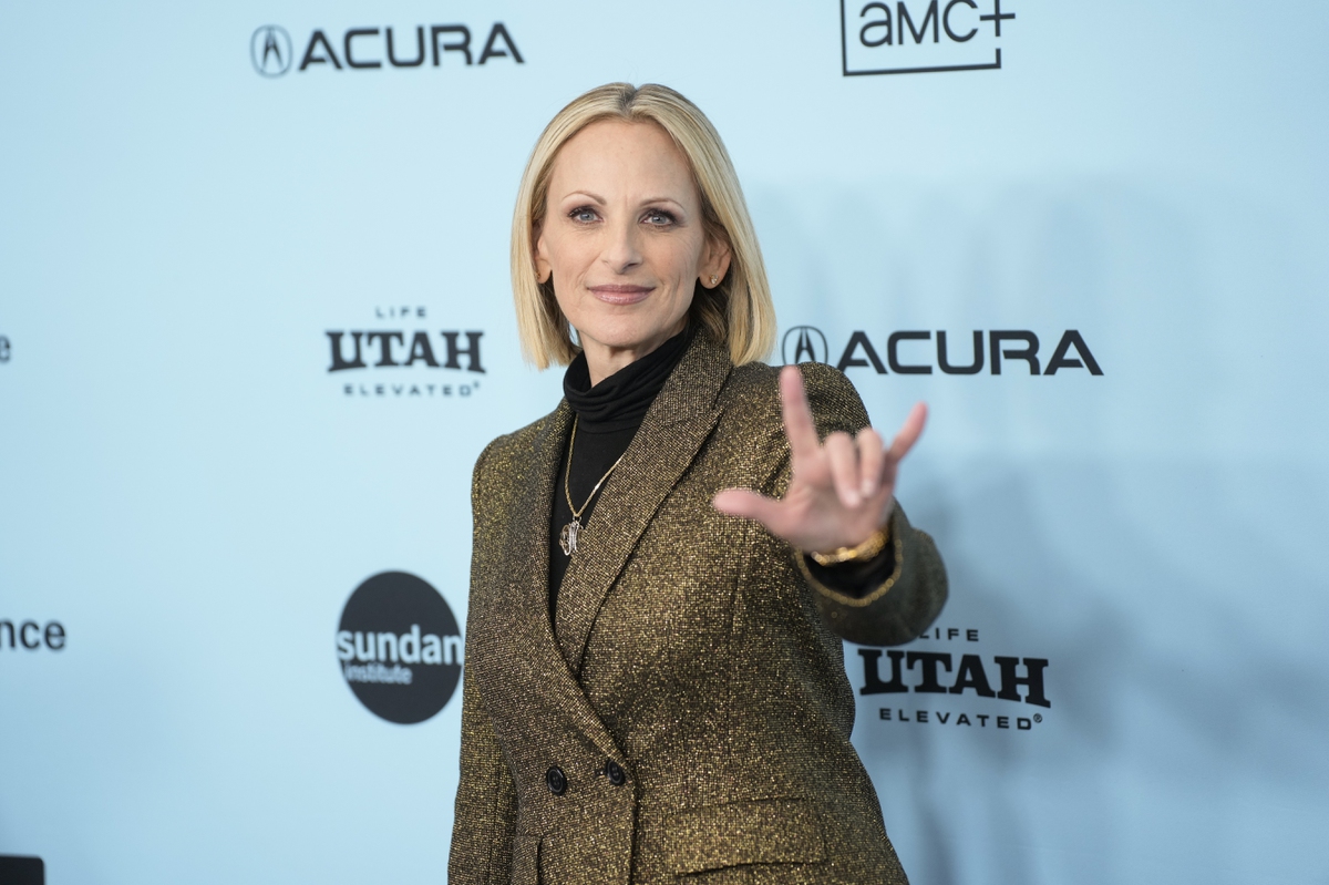 Marlee Matlin tells her story in an intimate and groundbreaking ...