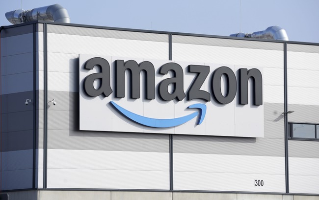Amazon cloud computing outage disrupts Snapchat, Ring and many other ...