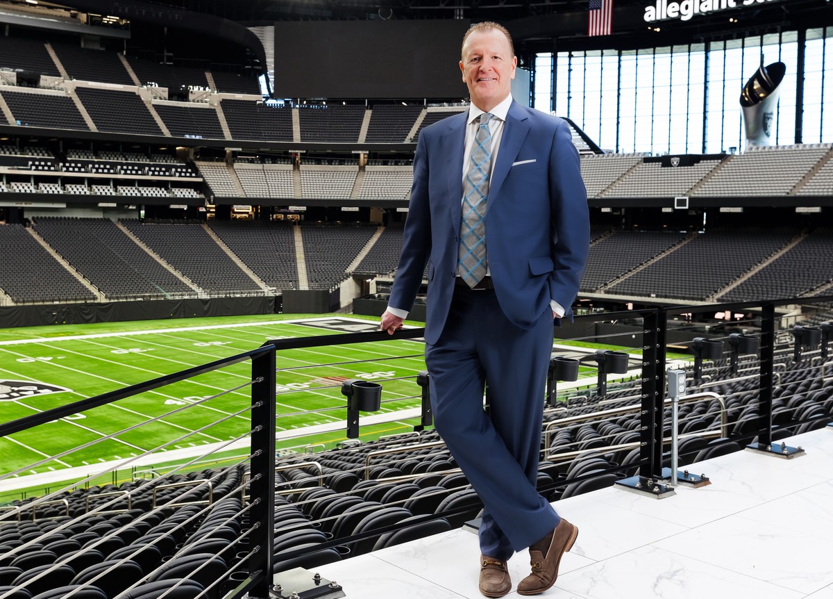 Cox Business partners with RingCentral to bring AI-powered voice, chat ...