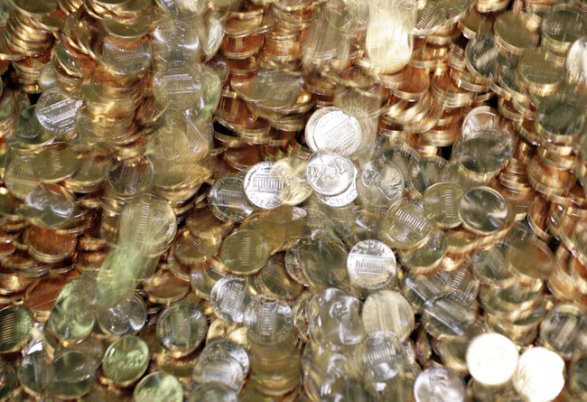 US Mint in Philadelphia to press final penny as the 1-cent coin gets ...