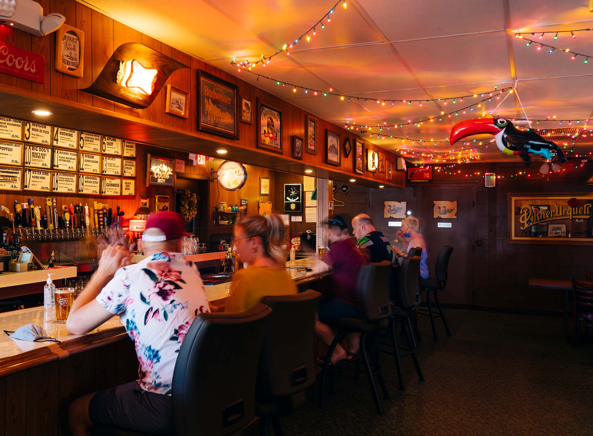 Best Downtown Bar: The Silver Stamp - Las Vegas Weekly