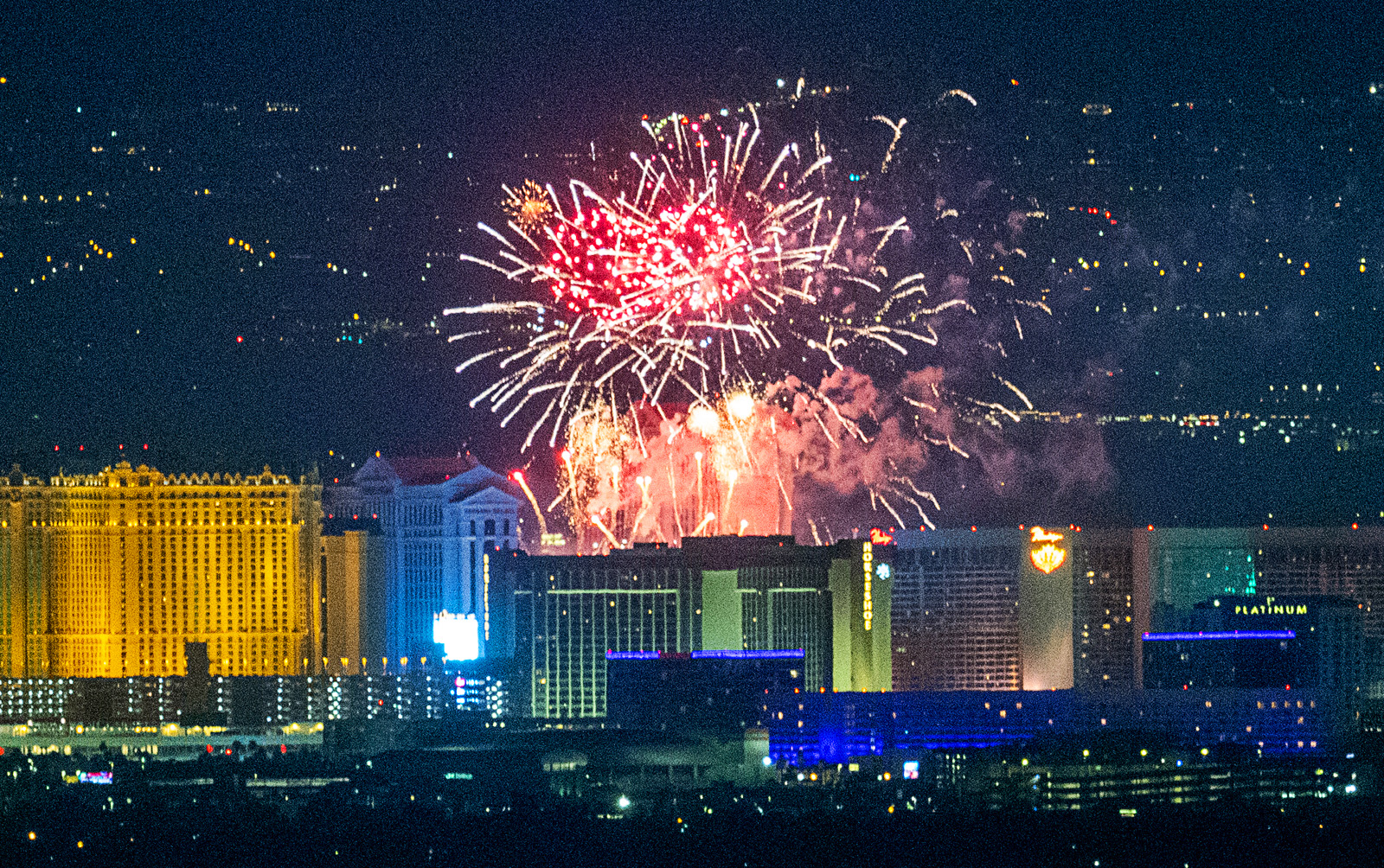 2025: July Fourth Fireworks - Las Vegas Sun News