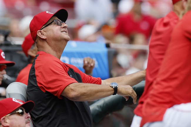 Terry Francona gets his 2,000th managerial win as the Reds beat the ...