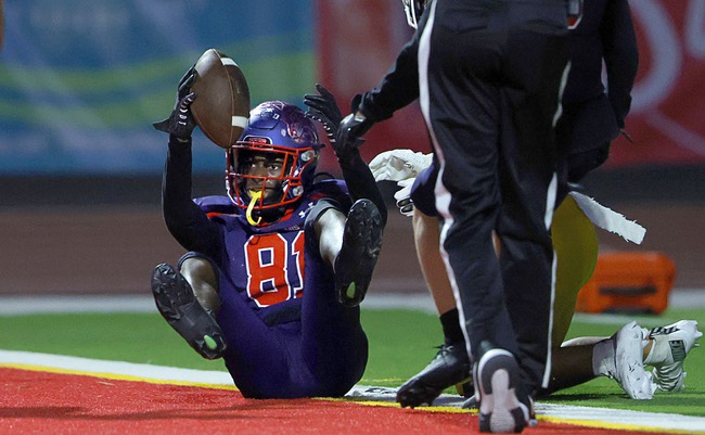 Friday night roundup: High school football scores in Las Vegas - Las ...