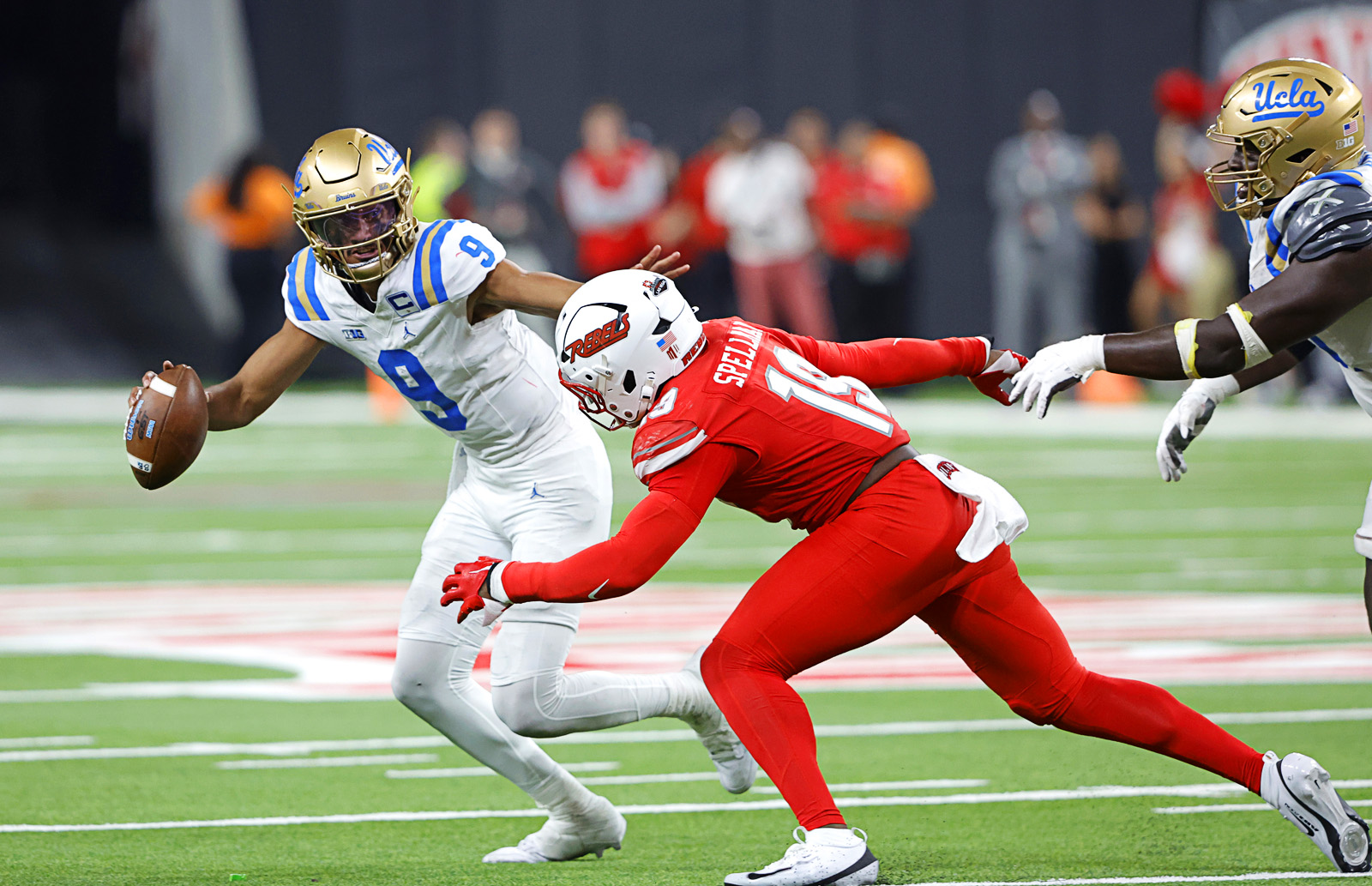 UNLV Defeats UCLA 30-23 - Las Vegas Sun News