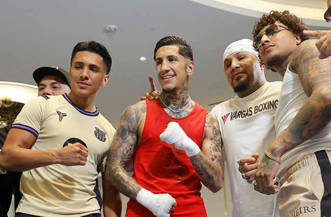Photograph : Undercard workout at Fontainebleau - Las Vegas Sun News