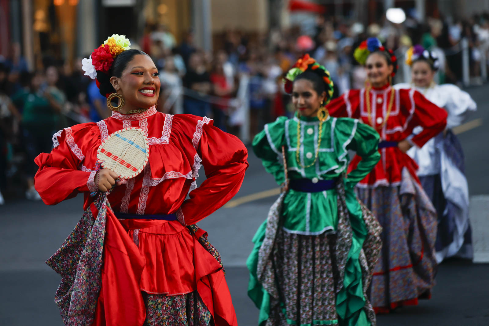 Latin Heritage Parade - Las Vegas Sun News