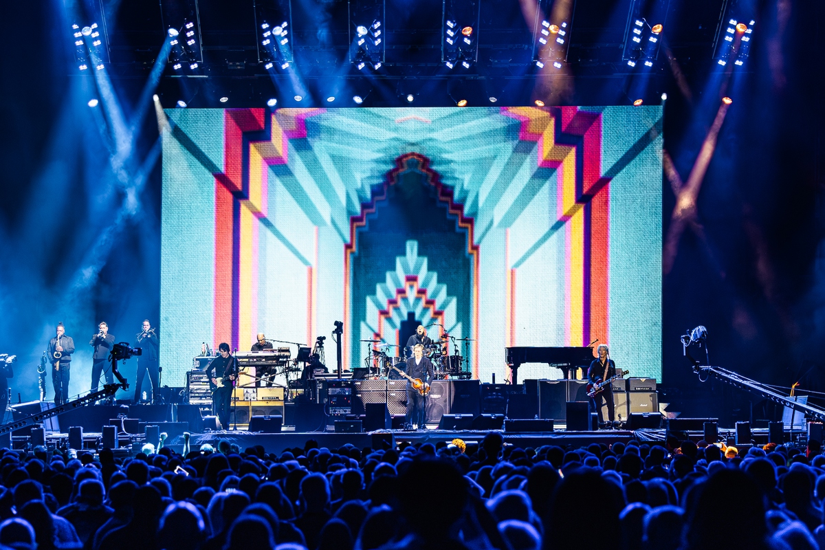 Allegiant earns 'Stadium of the Year' honors from Pollstar - Las Vegas ...