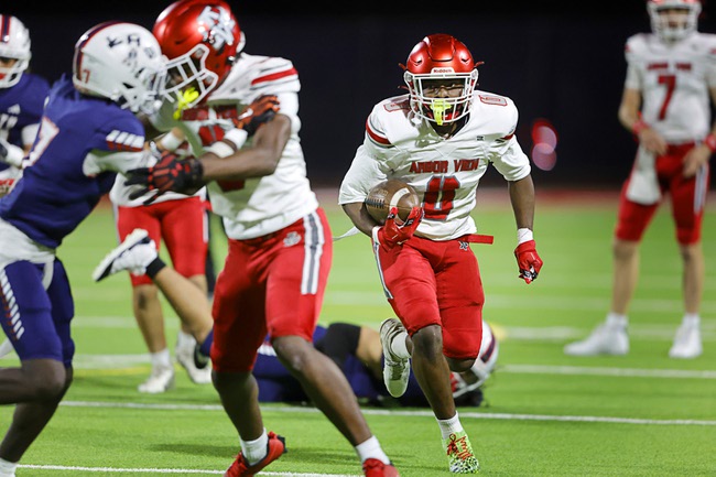 Photograph : Arbor View Football Defeats Liberty - Las Vegas Sun News