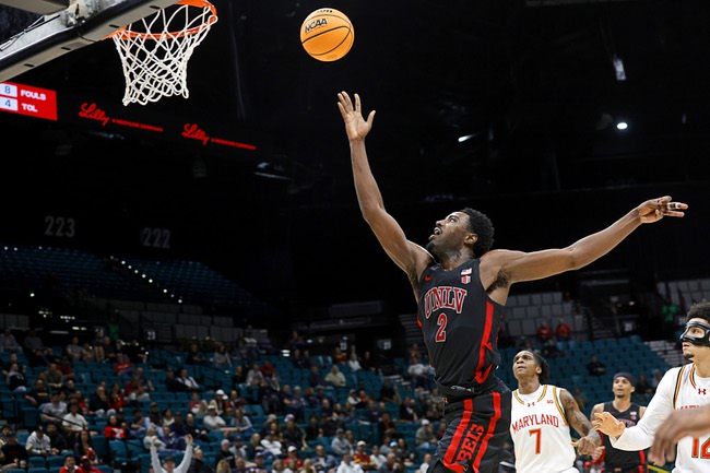 Photograph : UNLV Falls to Maryland 74-67 in Players Era - Las Vegas ...