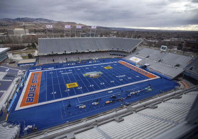 Title win on Boise State’s iconic blue turf would be smurfy for UNLV ...