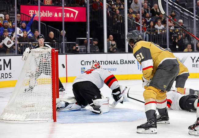 Photograph : Golden Knights Fall to Devils in Shootout - Las Vegas Sun News