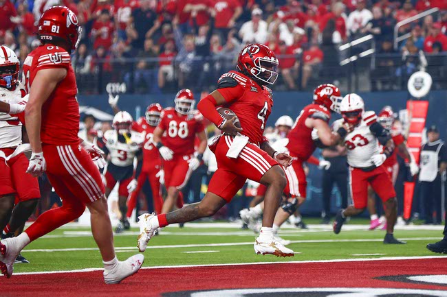 Devon Dampier lights up Las Vegas Bowl with monstrous game in Utah win ...