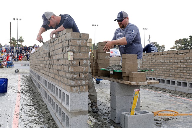 Photograph : North Carolina Mason Wins 2026 Bricklayer 500 - Las Vegas ...