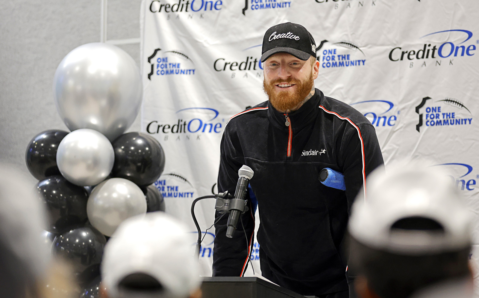 Maxx Crosby:One For The Community - Las Vegas Sun News