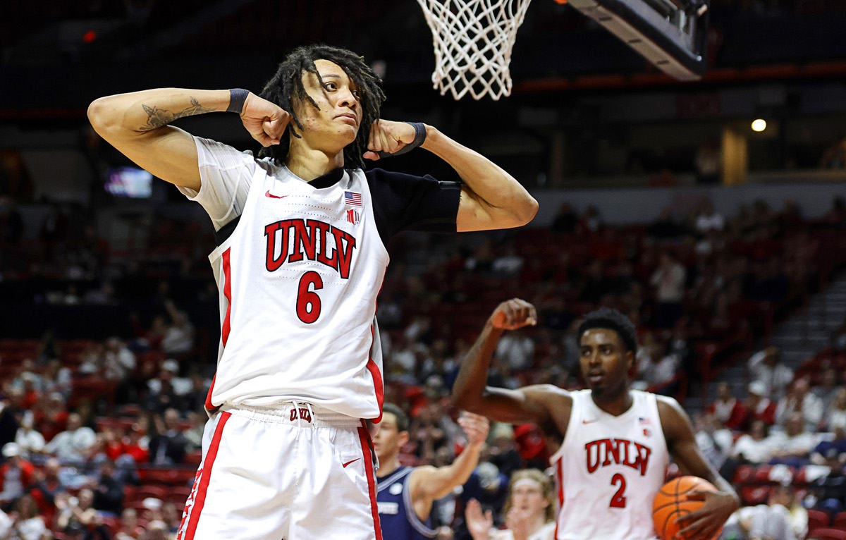 UNLV basketball hands first-place Utah State lopsided defeat - Las ...