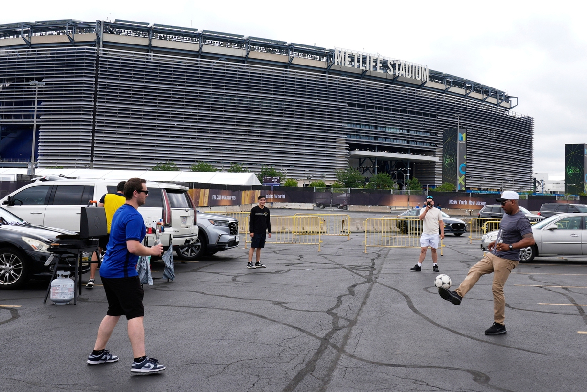 New Jersey lowers $150 train fare for World Cup to $105 amid outcry ...